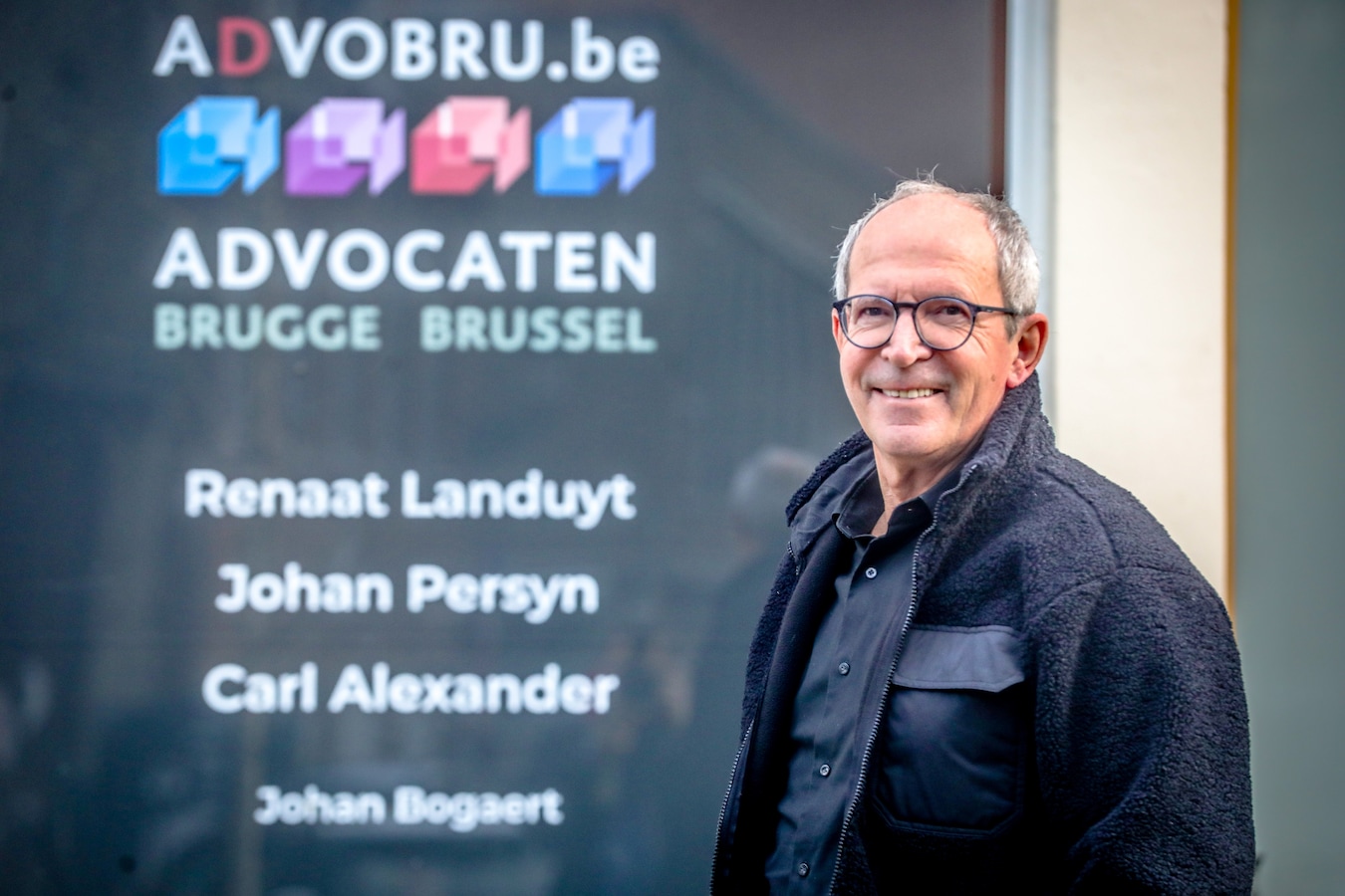 Na minister en burgemeester is Renaat Landuyt (66) nu advocaat-filosoof ...