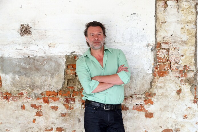 “Laat liefde regeren”: Zanger Daan voor derde keer papa geworden ...