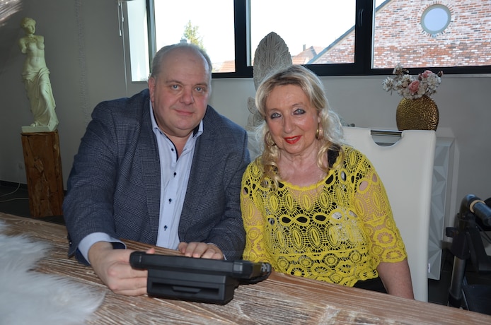 Stad Ninove lanceert ‘Loket aan Huis’ voor minder mobiele inwoners ...