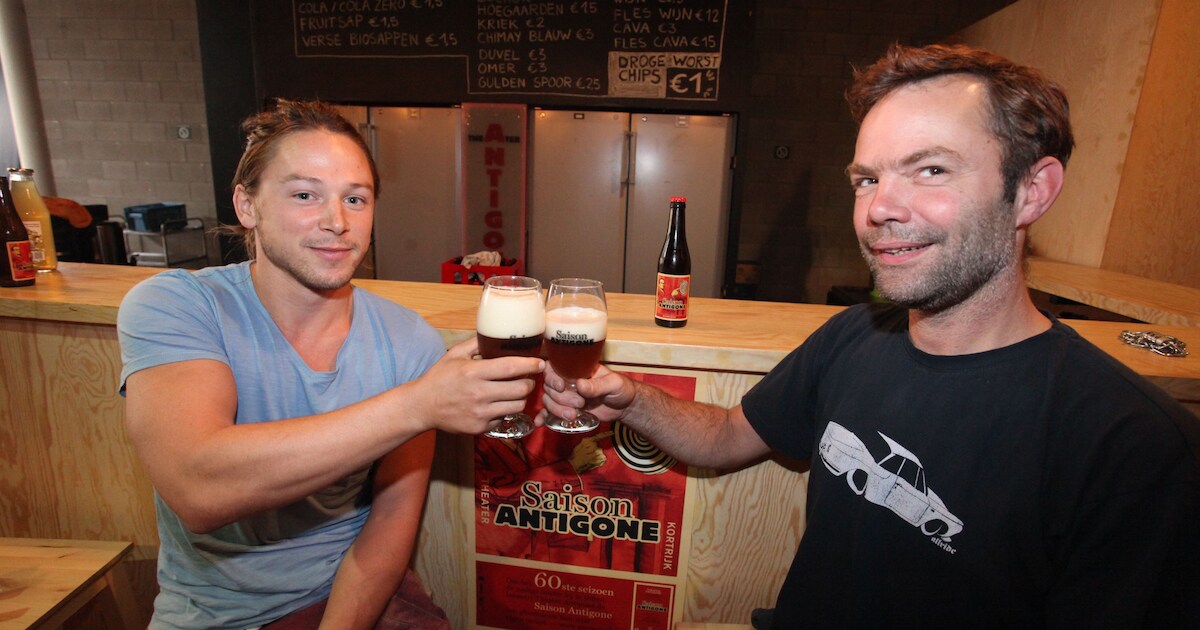 Jarige Antigone klinkt met nieuw biertje | Kortrijk | HLN.be