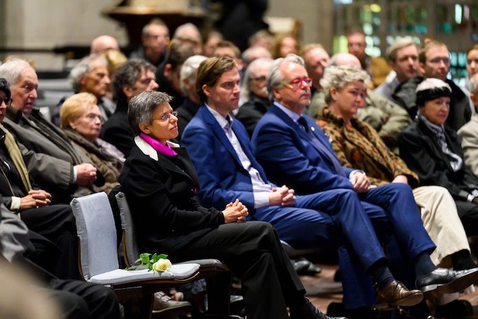 “Je hoort hier, op het podium, voor altijd”: bekend Vlaanderen neemt ...