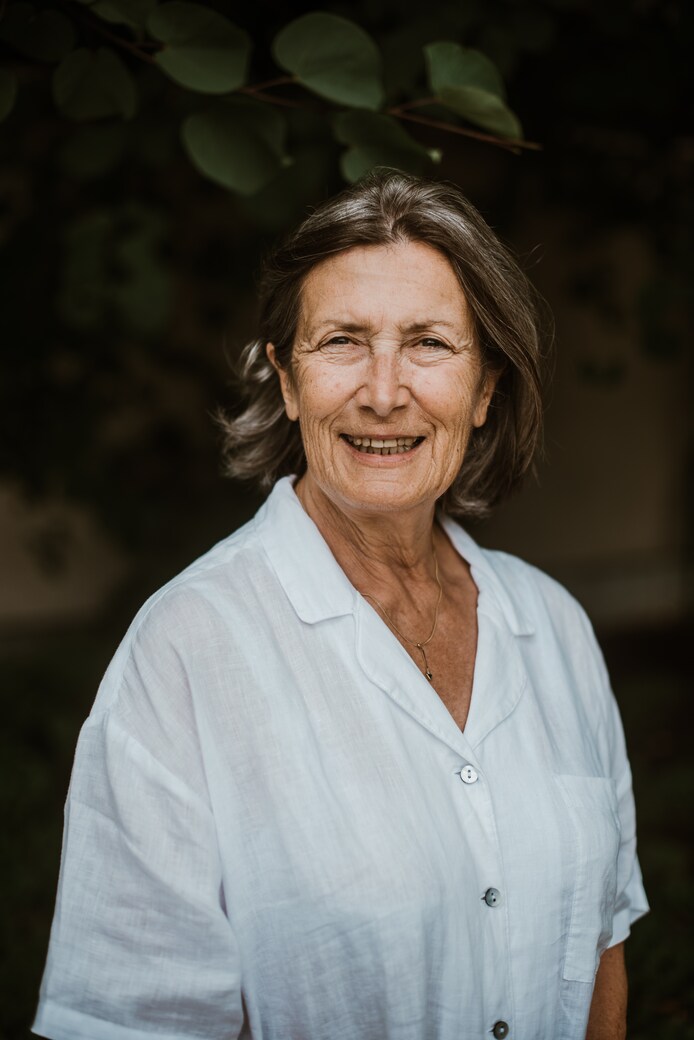 Rita van vzw Vergeet de Kinderen Niet mag plaatsnemen op eretribune ...