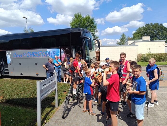 “Het ontstekingsmechanisme was nog intact”: Vliegtuigbom in Kortrijk ...