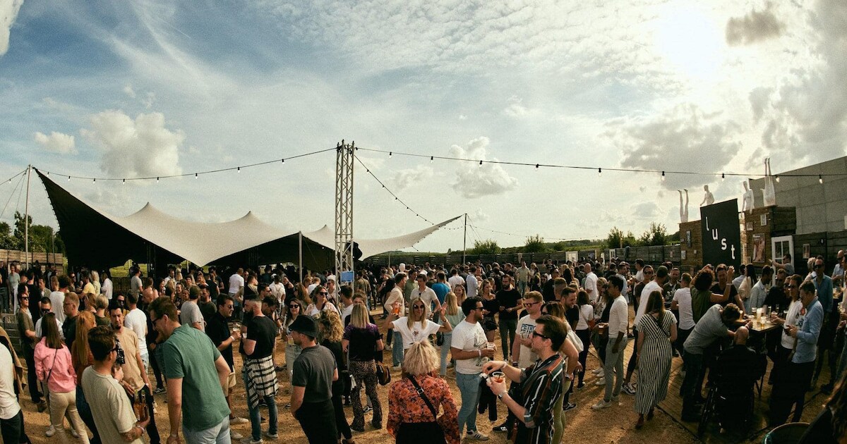 Binnen twee weken opnieuw ‘rave’ in Brustem... al is die dit keer wél ...