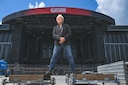Bezieler van Rock Werchter Herman Schueremans bekroond tot ereburger ...