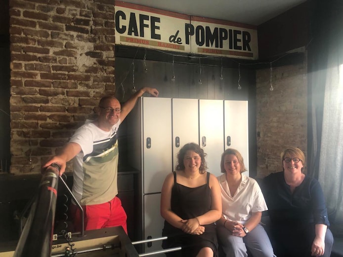 Lockers uit kleedkamers gesloten zwembad Ter Leie krijgen tweede leven ...