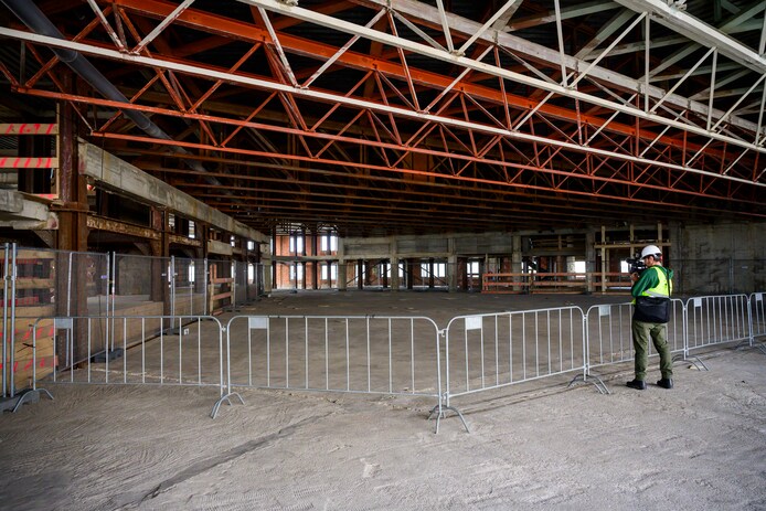 KIJK. Al nieuwsgierig naar binnenkant van Boerentoren? Fernand Huts opent werf tijdelijk voor ...