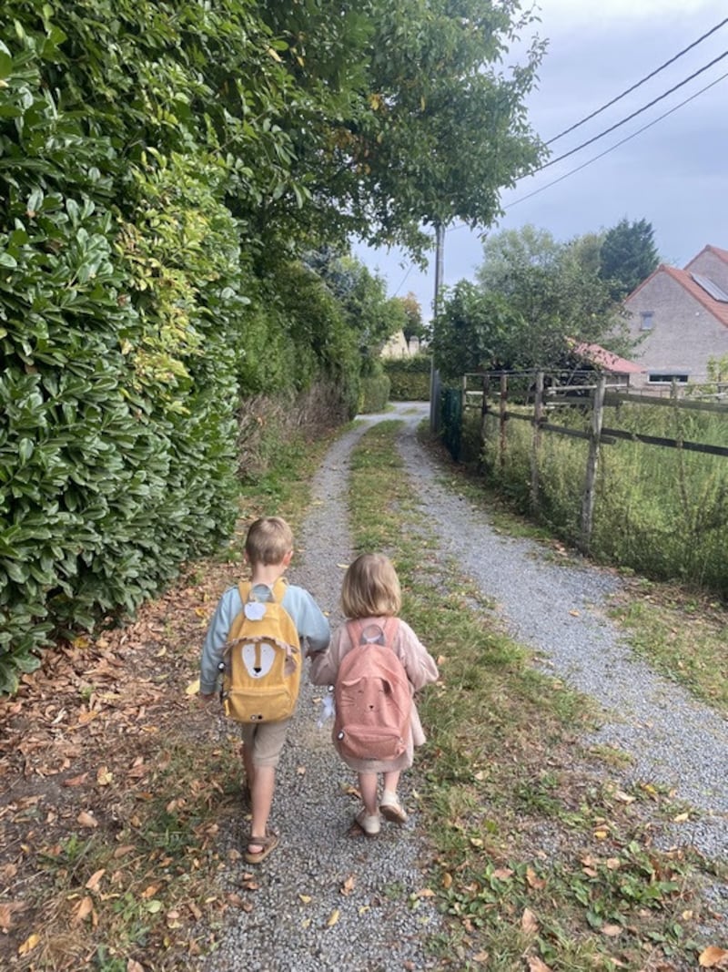 Louis-Léon en Olivia uit Gijzenzele stonden klaar voor eerste schooldag ...