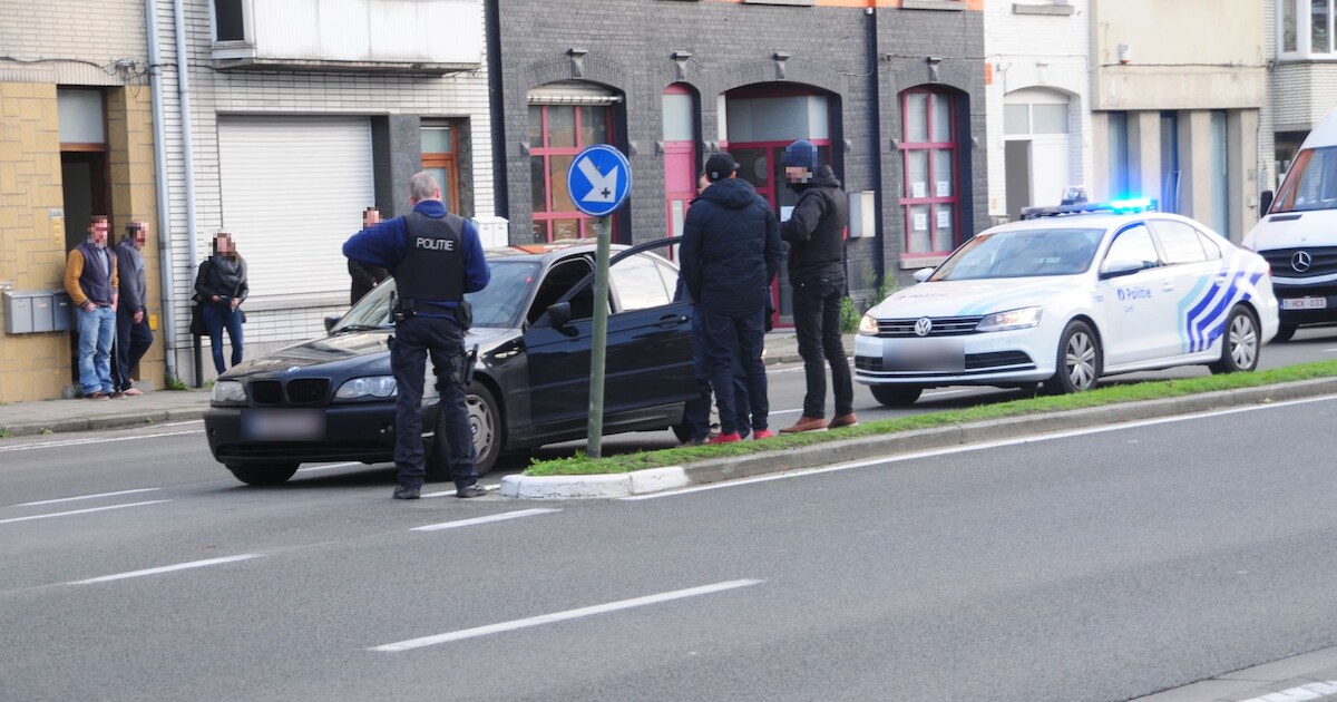 Bestuurder (21) vlamt met 100 per uur over Gasmeterlaan: “Weer een dure ...