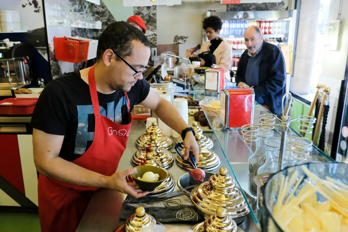 De 6 favoriete plekjes in Brussel van Eurosong-kandidaat Len Neefs ...