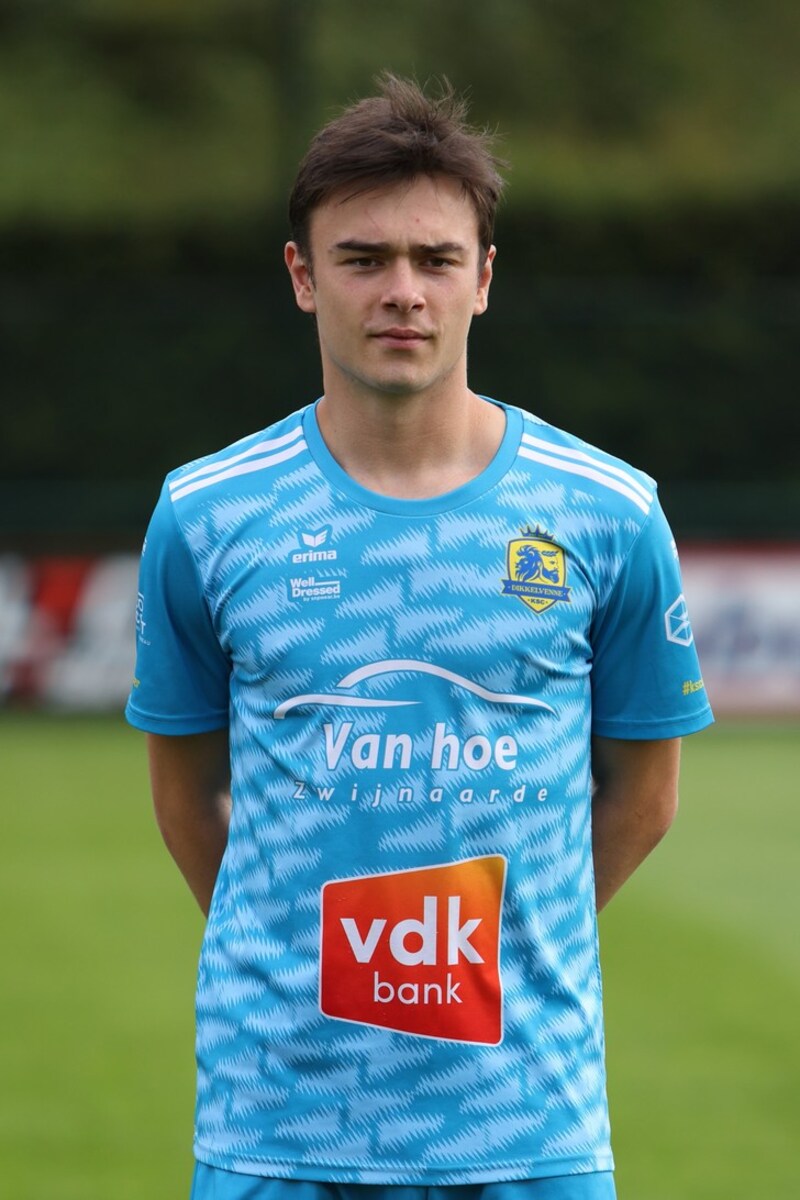 Doelman Wouter Van Der Eedt (Dikkelvenne) houdt Samyn en Harelbeke van ...