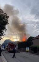 Uitslaande brand verwoest leegstaand pand in Strombeek-Bever, politie ...