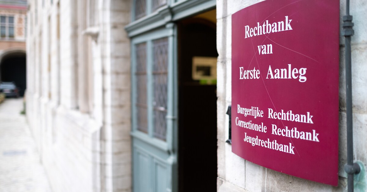 Twintiger riskeert vijf jaar cel voor afpersing ex: “Ik moest me zelfs ...