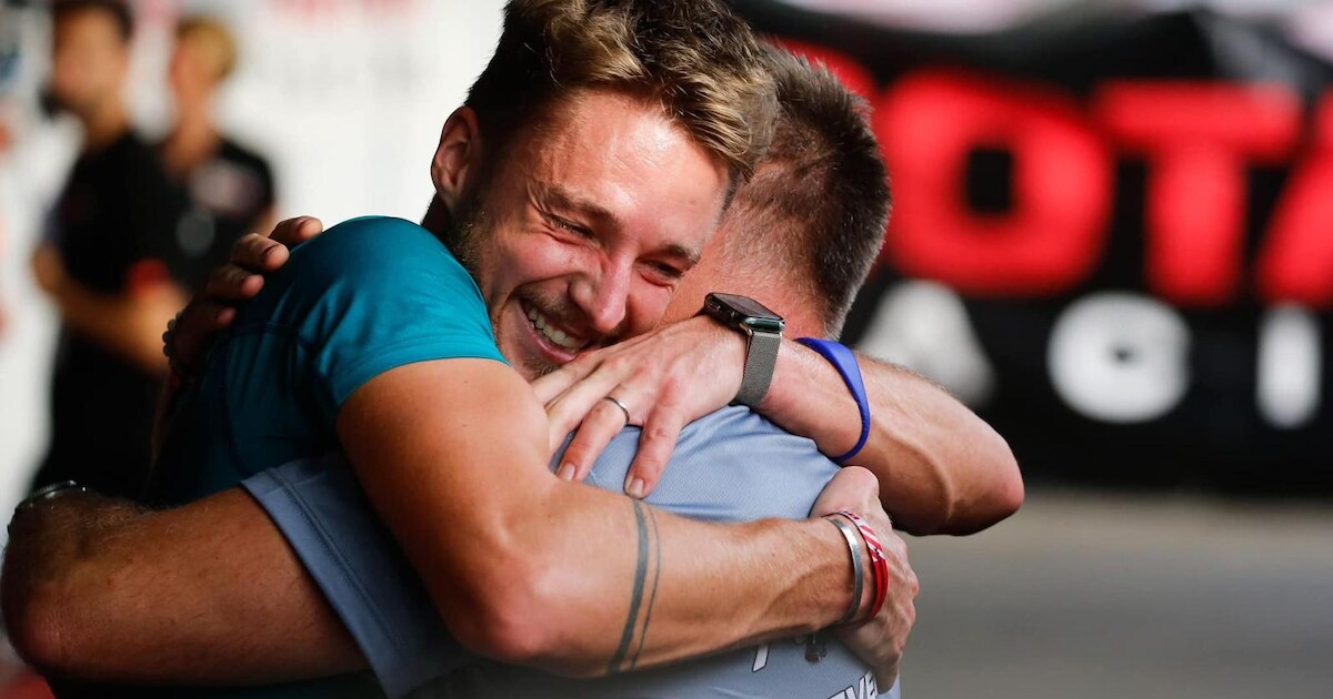 “Hier heb ik twaalf jaar op gewacht”: Xen De Ruwe ziet droom uitkomen ...