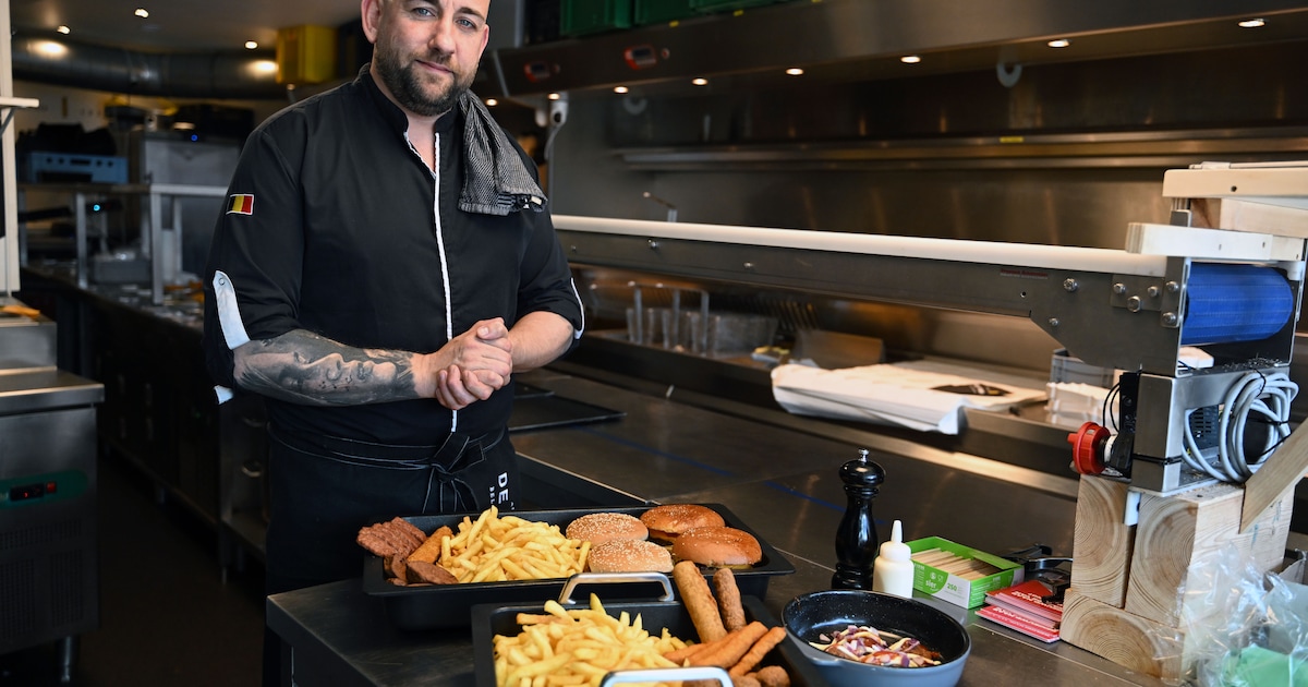 Na 20 jaar sluit Sven (45) zijn frituur De Frietist: “Kamergenoot in ...