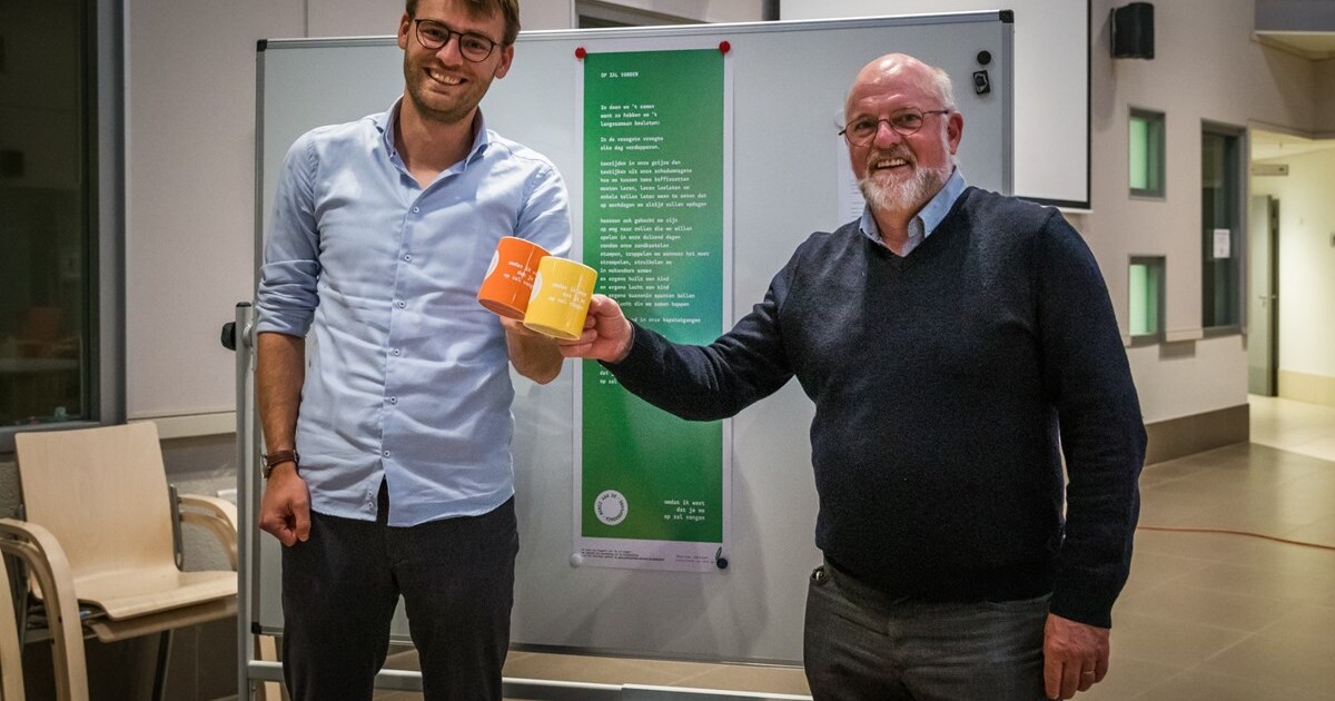 Geel zet onthaalouders en kinderbegeleiders in de bloemetjes met drink ...