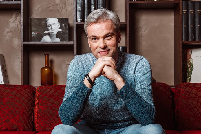 Dansen, meezingen en lekker eten: Herbert Verhaeghe komt naar ‘t Biezemhof | Aalter | hln.be