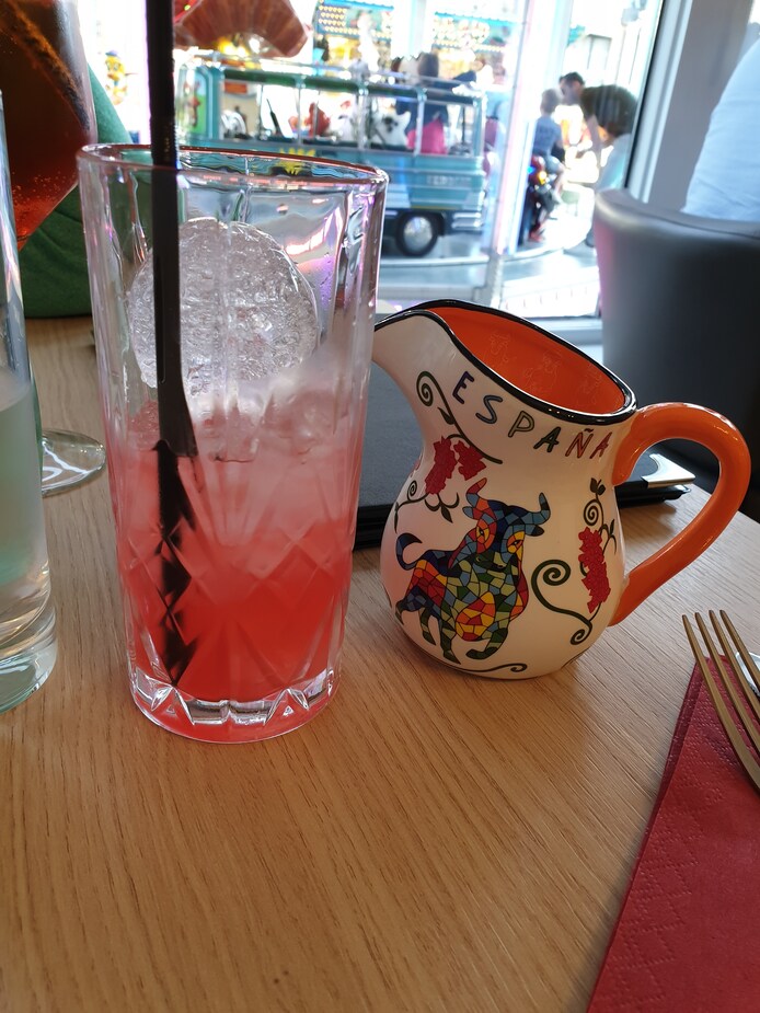 RESTOTIP. Bistro Den Bareel: klassieke maar smaakvolle gerechten op ...