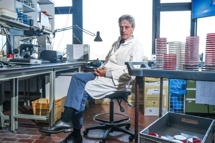 Microbioloog Herman Goossens: “Zeer ernstige dreiging met de Engelse ...