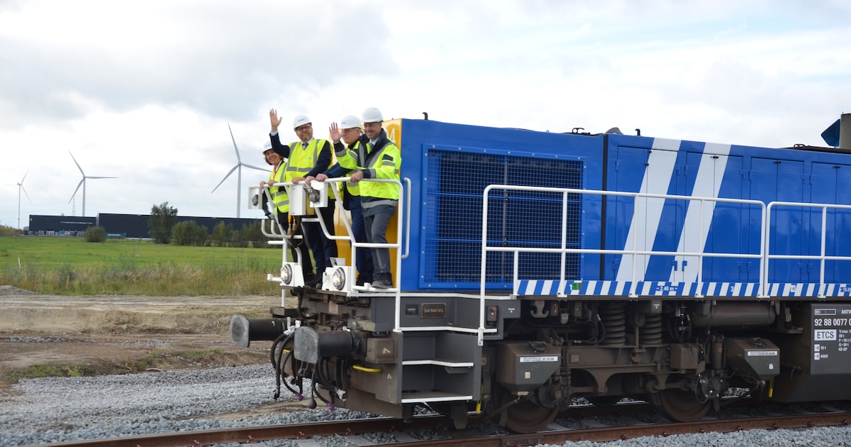 Ringspoor Kluizendok bijna klaar: “Cruciale schakel in Gentse haven ...
