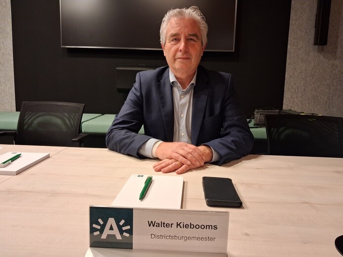Borsbeekse districtsraad nu ook officieel van start gegaan: “Naar dit ...