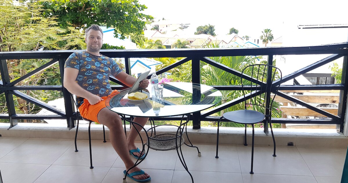 Coronavirus houdt Bonheidenaar Bert Aerts vast op Caribisch eiland: “In ...