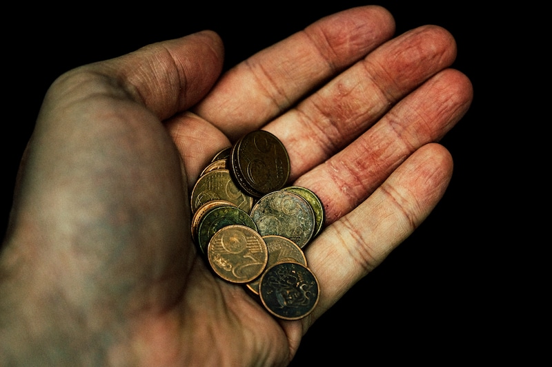 Ruim 2,1 miljoen Belgen lopen risico op armoede of sociale uitsluiting ...