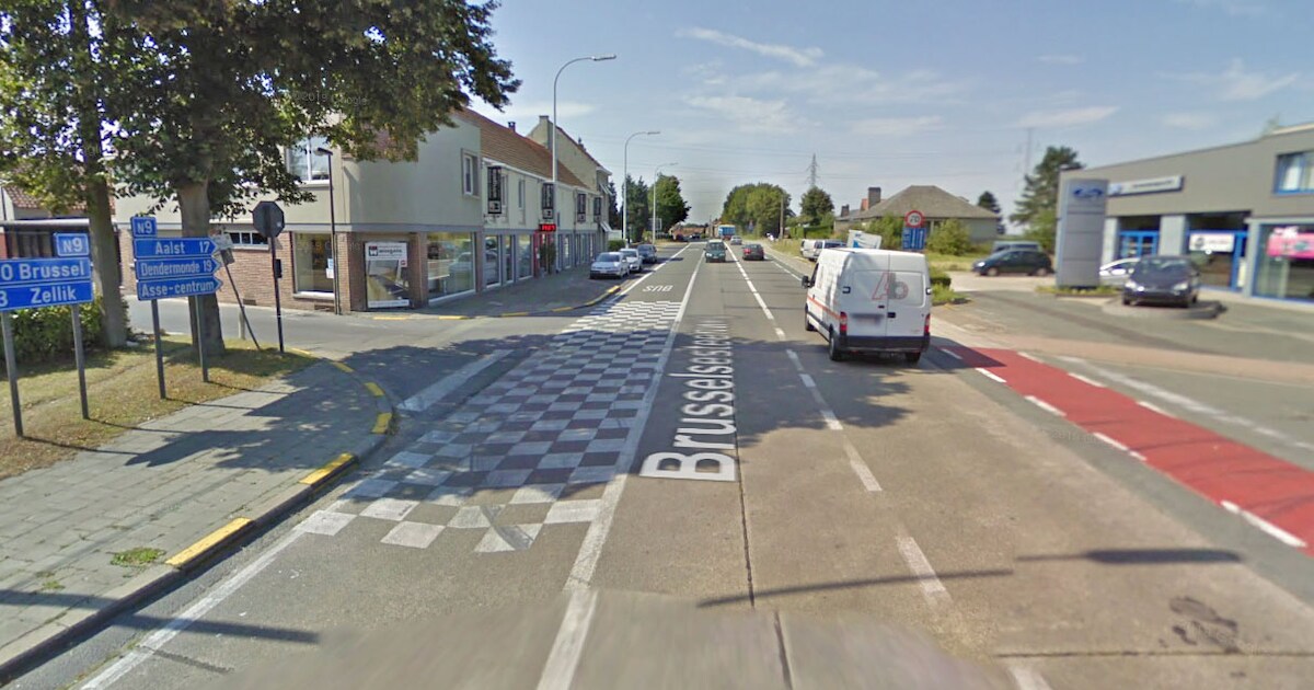 Herstellingswerken aan Brusselsesteenweg (N9): verkeer moet over busstrook | Asse | HLN.be