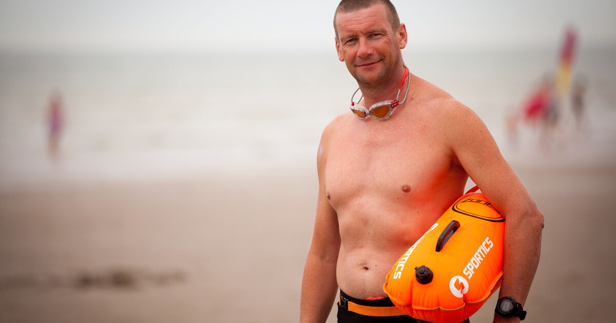 Jean-Luc moet zwemstunt na 17 uur staken | Kortrijk | hln.be