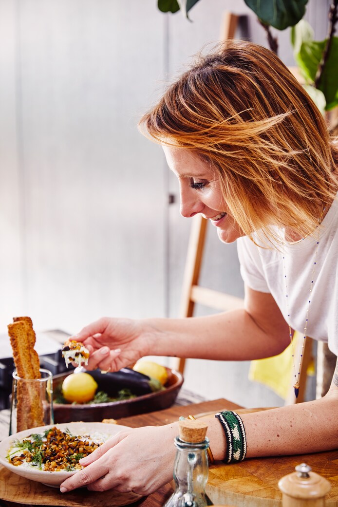 3 vrouwelijke BV's over hun werk-privéleven:"Veel mensen vinden een ovenschotel ‘luiewijveneten ...