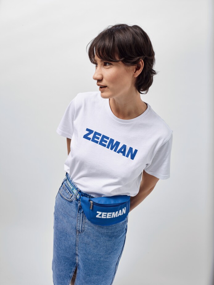 ‘Lelijke’ Lidl-slippers vliegen de deur uit: het geheim achter het ...