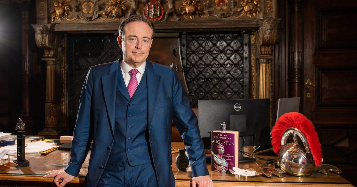 Bart De Wever wordt podcastmaker: binnenkort kan je luisteren naar ‘Het ...
