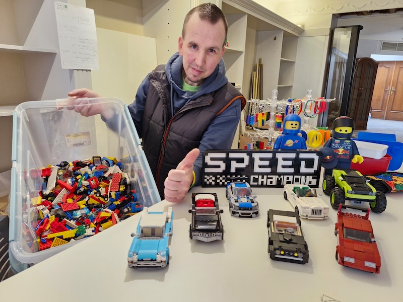 Van depressie naar droomzaak: Koen (48) opent ‘Legotaria’ met 100.000 ...
