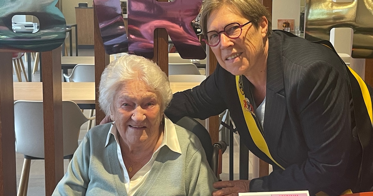 Andrea Lambert blaast 100 kaarsjes uit: “Tot op mijn 95ste zelf met de ...