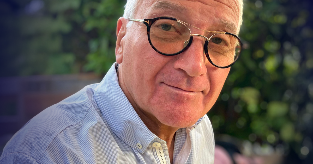 Weduwe van neergestoken Jan (62) getuigt: “Alsof dader een lijstje wou ...