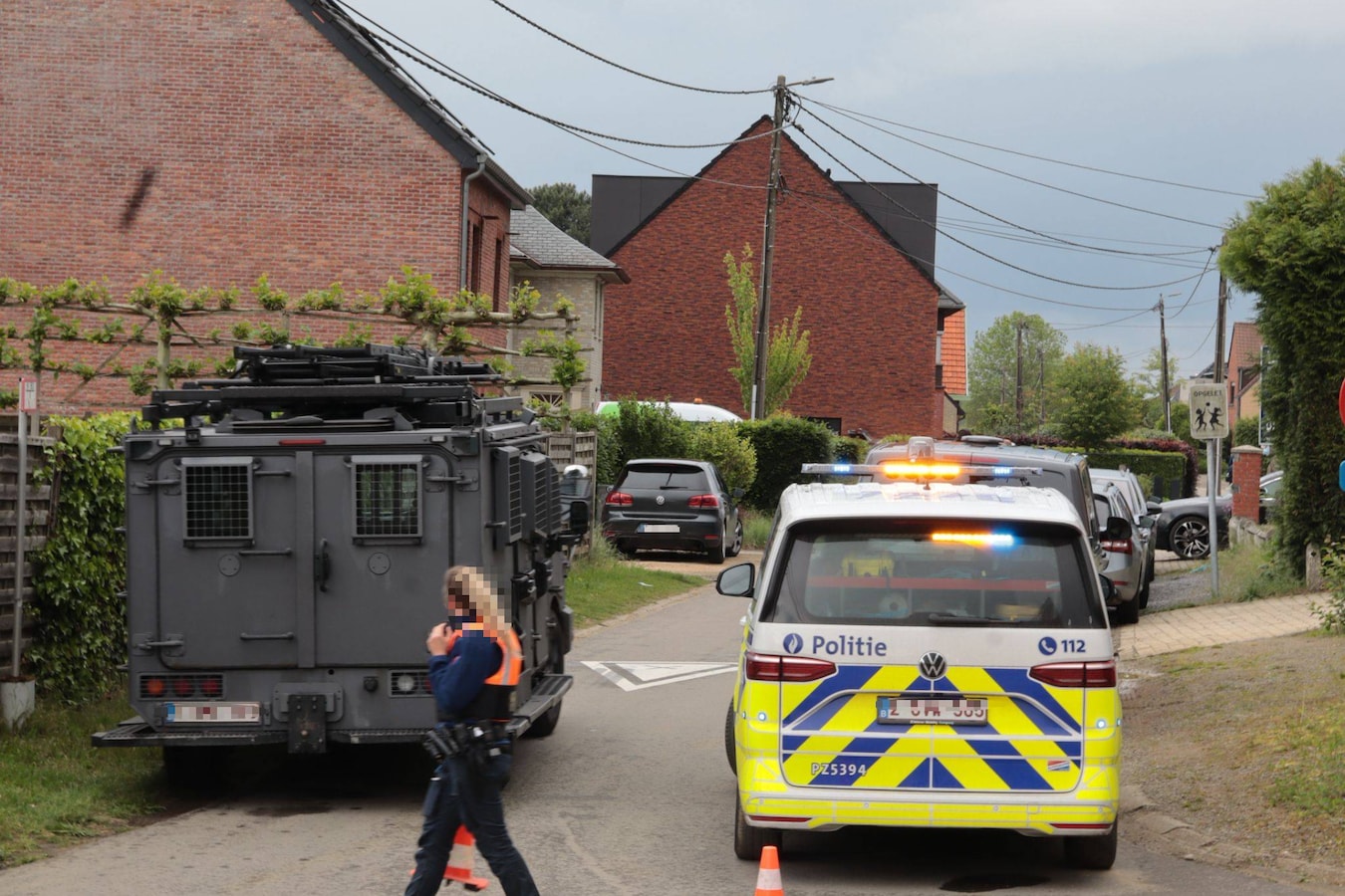 Verwarde man zorgde heel de dag voor chaos in zijn straat: speciale ...
