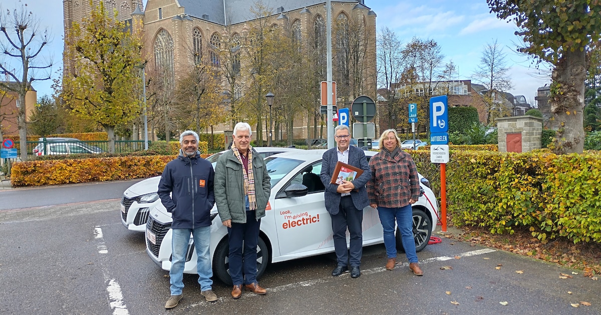 Stad Hoogstraten start ook met autodelen: Cambio plaatst twee wagens aan Pax en in Minderhout ...