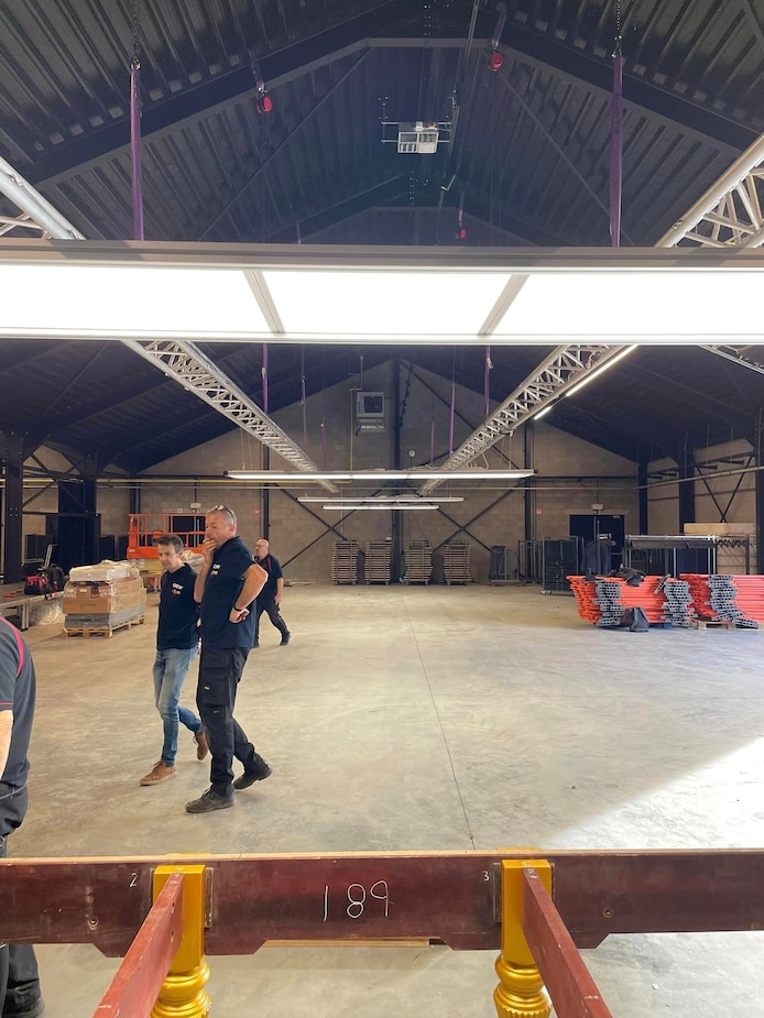 Vijf weken lang snooker in Hangaar 44: Britse en Belgische profs gaan ...