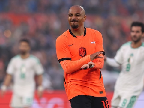 Oranje met katertje naar de VS: Algerije wint na late goal ...