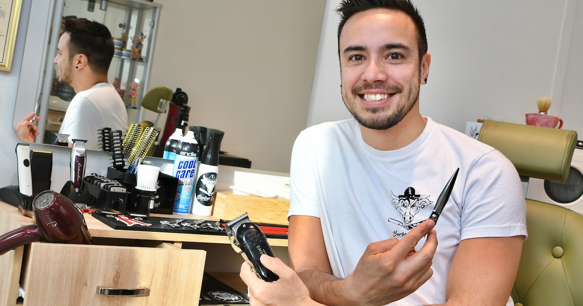 Na zes jaar aan de zijde van Mister Steve opent Barber Beuf eigen barbierzaak in Beveren: “Plek ...