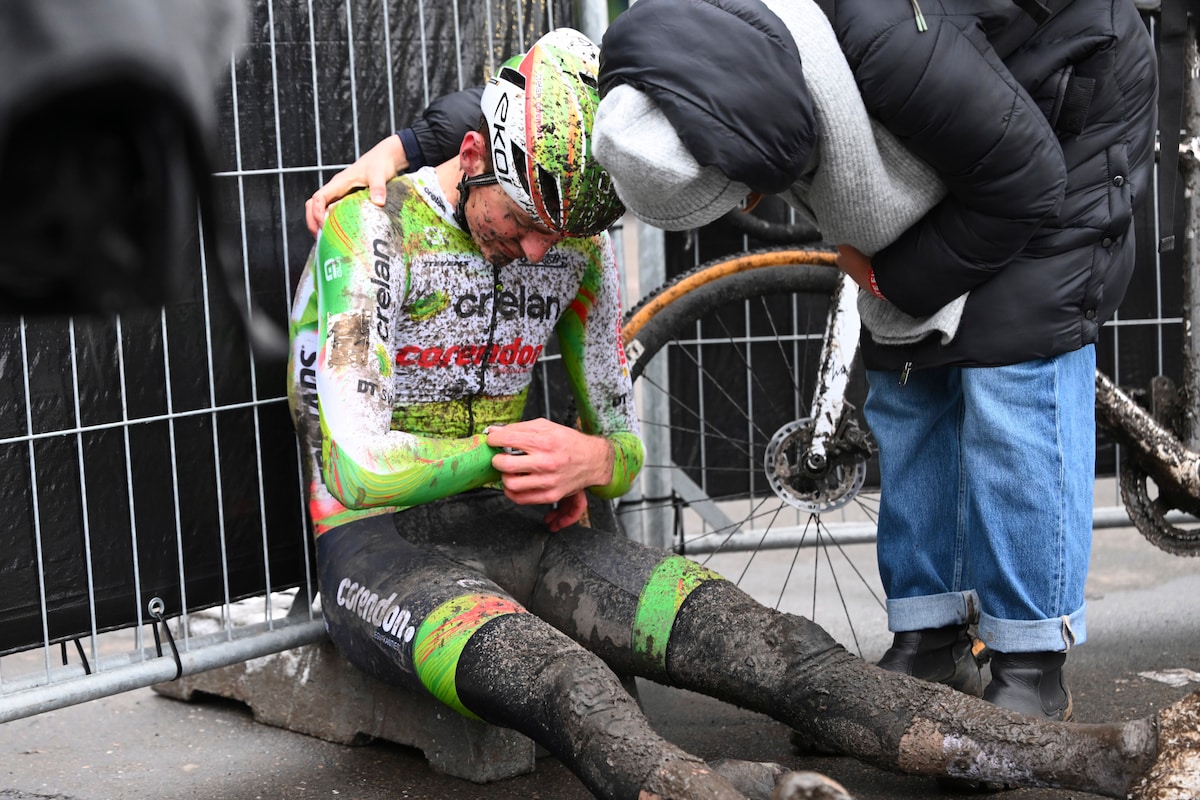 Emiel Verstrynge nam dag voor tweede plek op BK afscheid van zijn meme ...