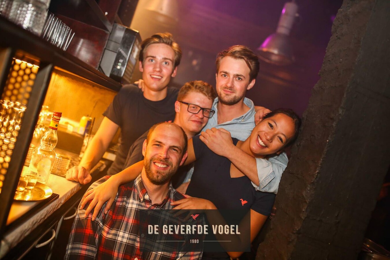 ‘Robeir’ (36) zet stap terug in Kortrijks bekendste nachtkroeg: “De ...