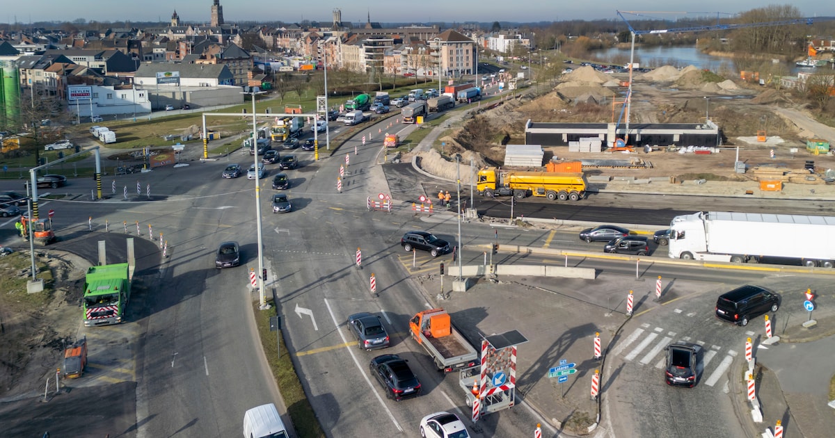 Asfalteringswerken op Scheldebrug zorgen voor bijsturen ...