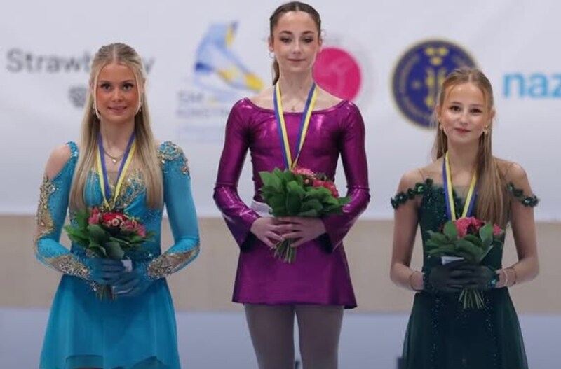 Nora Coppens is Zweeds kampioene kunstschaatsen voor junioren, papa ...
