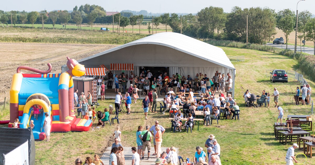 Klemskerke Zomerende sluit zomer in De Haan feestelijk af | De Haan ...