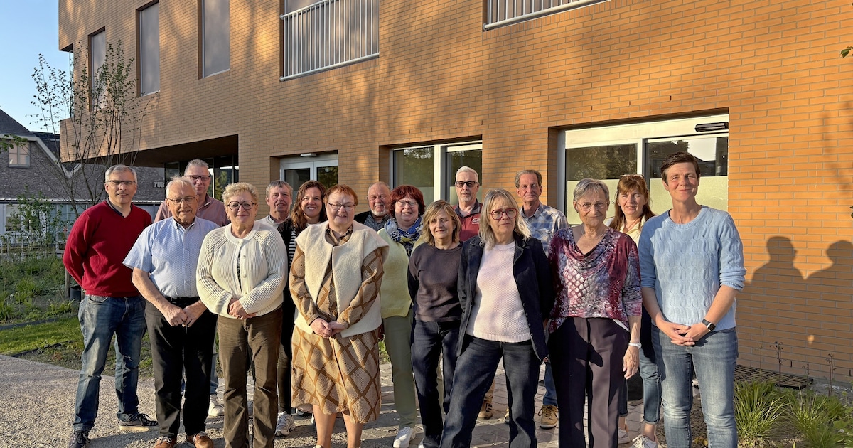 De Ichtegemse dorpsraad ging officieel van start | Regio | HLN.be