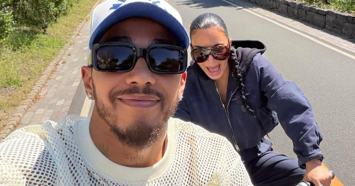 Nu ook ‘Instagram official’: Kim Kardashian deelt voor het eerst ...