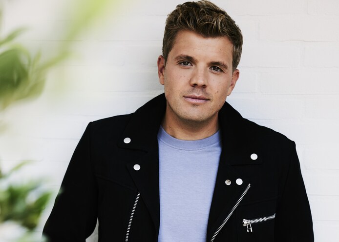 Zo kende je zanger Jaap Reesema nog niet. “Toen ik dik was, kreeg ik ...