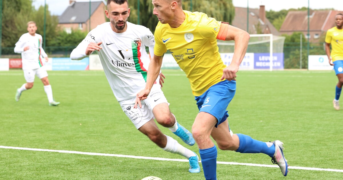 Christophe Bertjens en KVC Houtvenne halen zwaar uit op het veld van ...