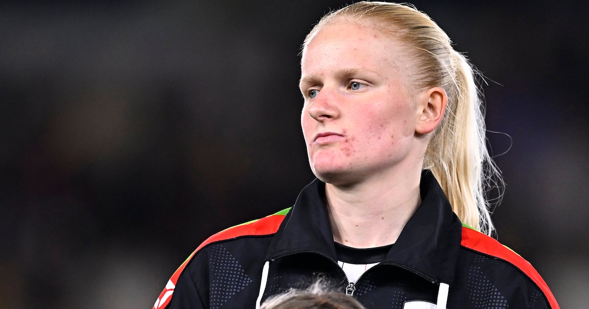 “Plots werd ik betaald om te voetballen”: ze kwam naar Leuven om te ...
